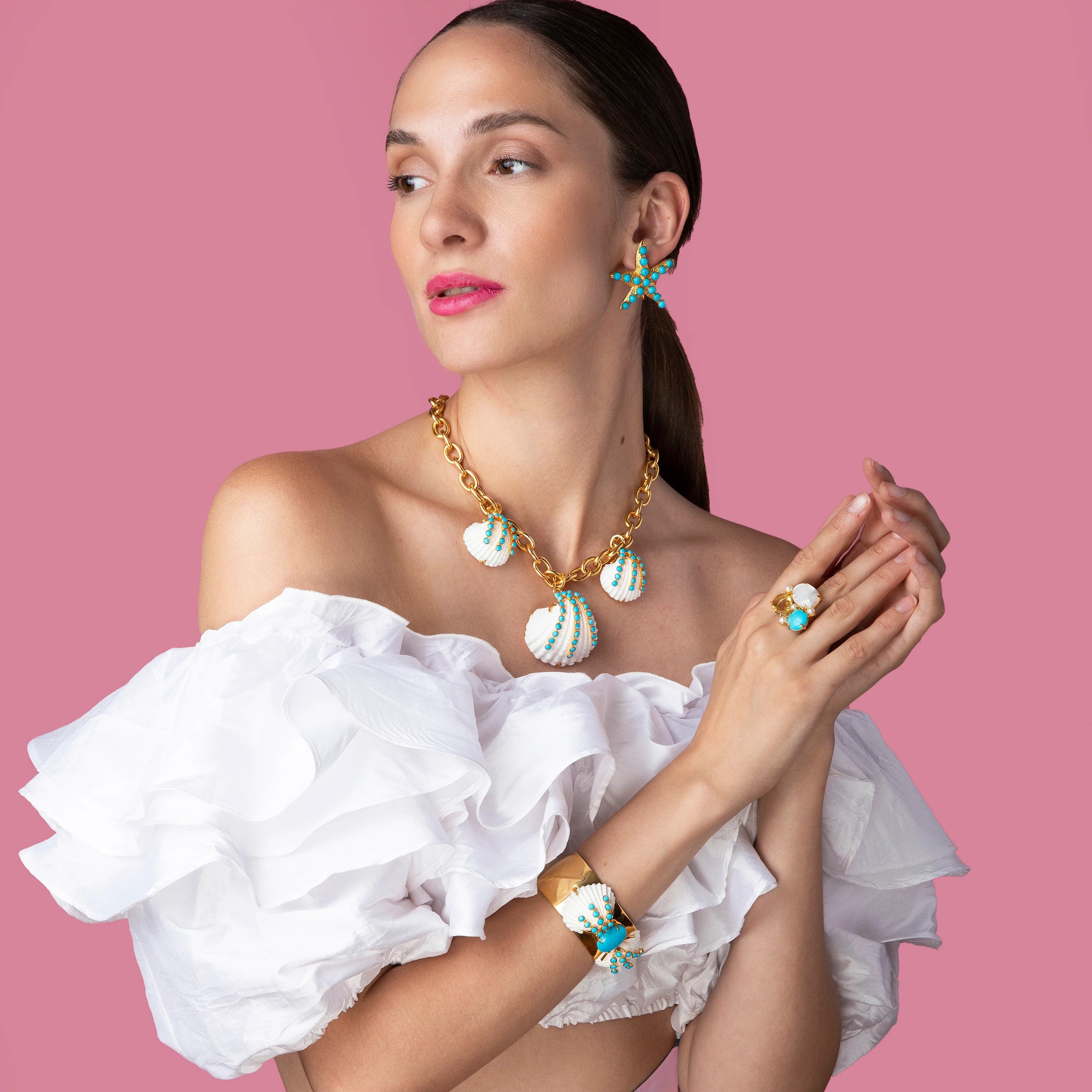 Bounkit Resort Turquoise Shell Necklace | HAUTEheadquarters